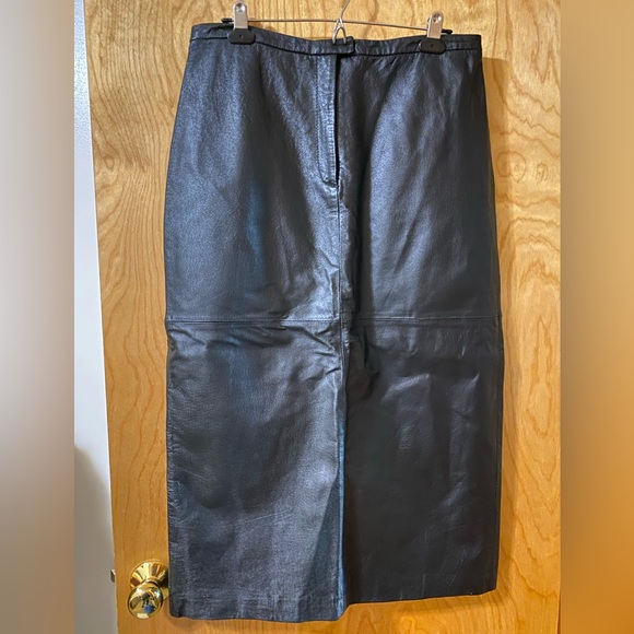 Vintage | Skirts | Vintage David Ben Jamin Black Leather Maxi Skirt Lined With A Back Slit Size ...